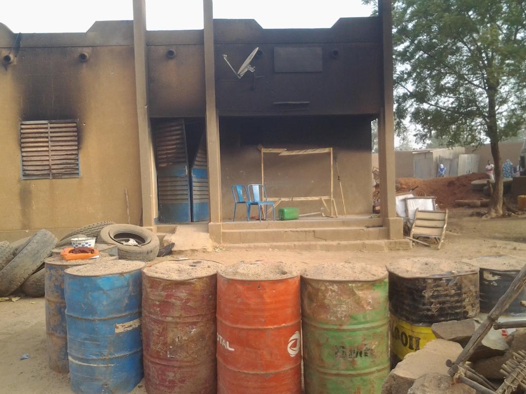 Tapoa (Est): un commissariat et une école incendiés à Namounou | AIB ...