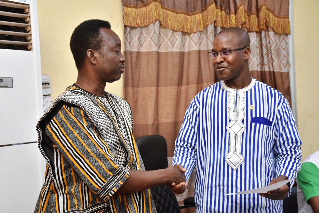Installation Le Nouveau Directeur De Laib Aimé Mouorissing Kambiré S